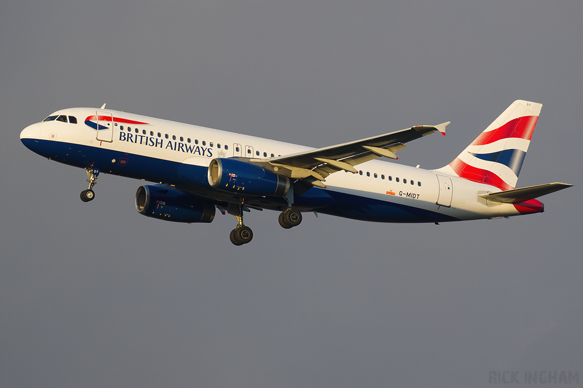 Airbus A320-232 - G-MIDT - British Airways
